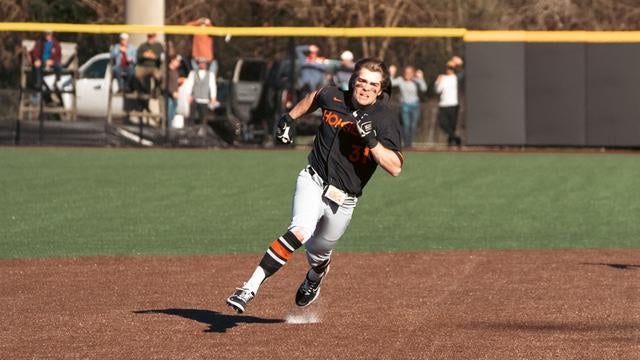 Watch BSB: Jack Hurley triples & scores on wild sequence at Charleston ...